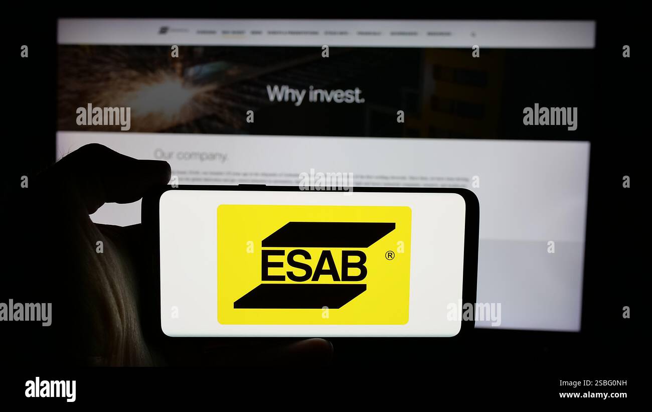 Stuttgart, Germany. 07th Nov, 2024. In this photo illustration, a ...