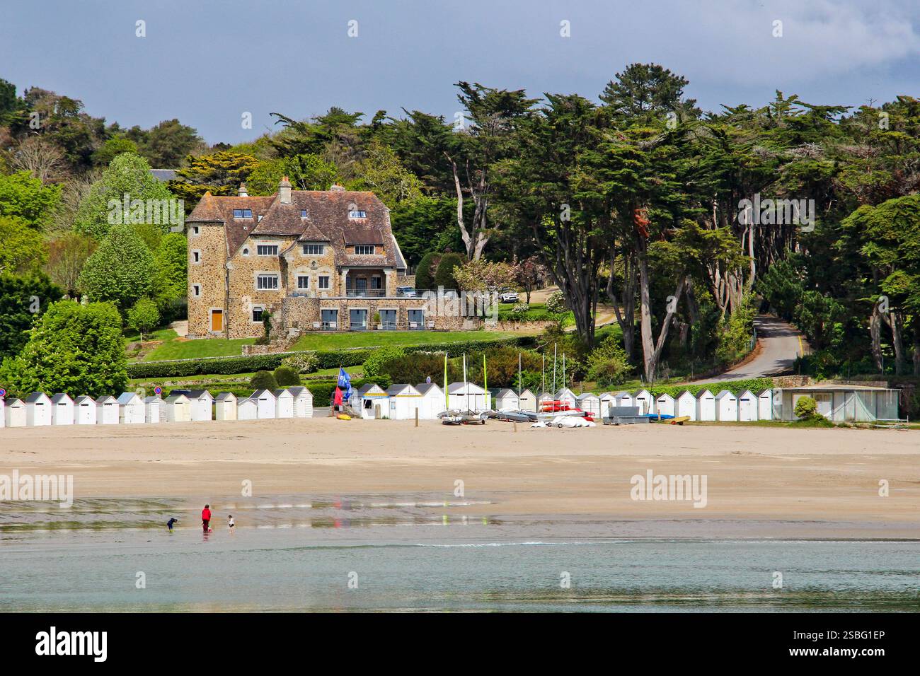 Nevez (Brittany, north-western France): Port-Manec'h, holiday resort ...