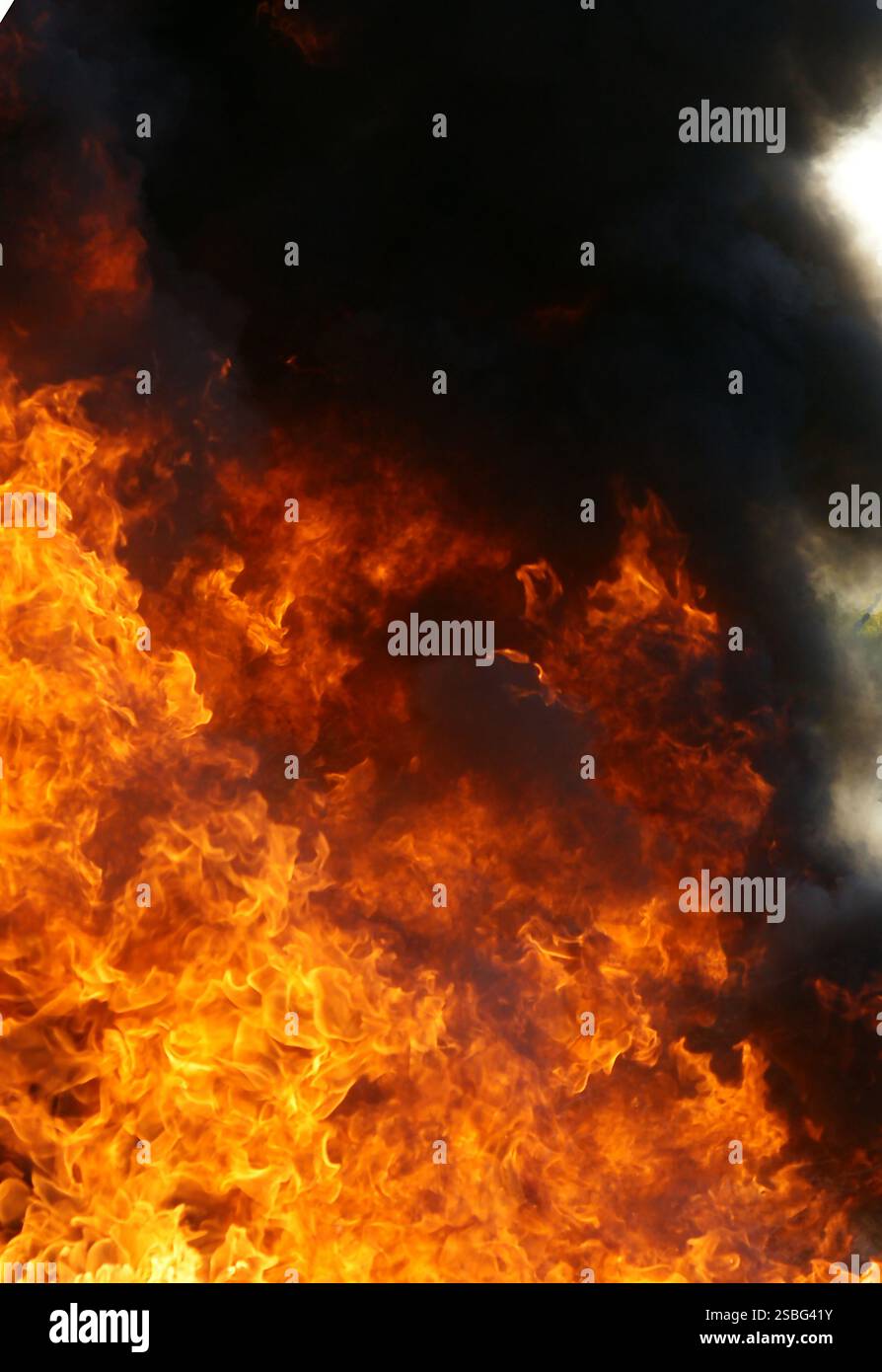 Victim of explosion hi-res stock photography and images - Alamy