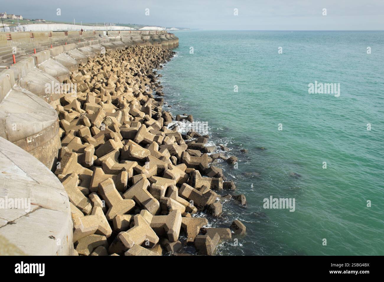 Coastal defences hi-res stock photography and images - Alamy