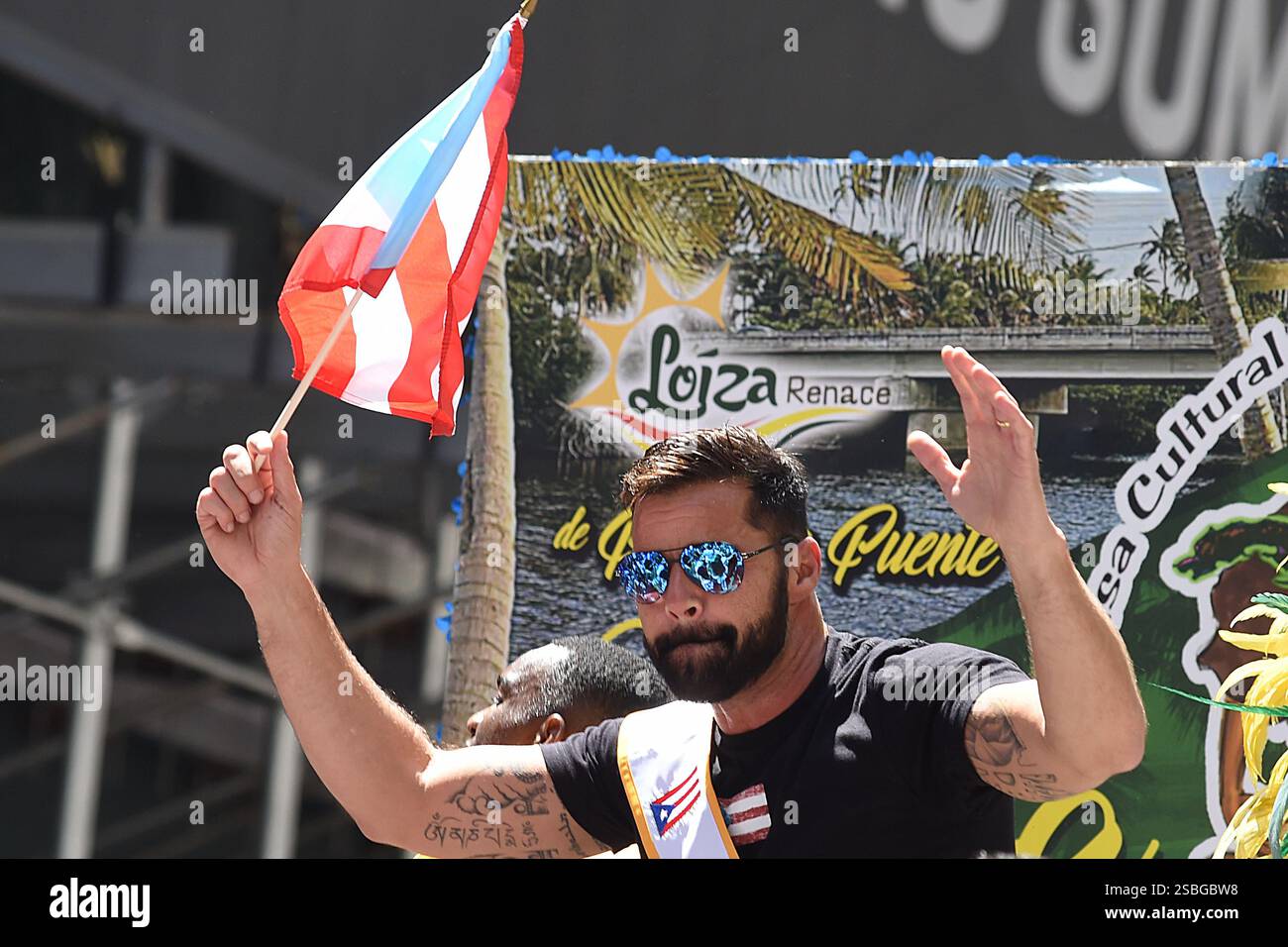 Ricky Martin marching in the National Puerto Rican Day Parade on Fifth ...