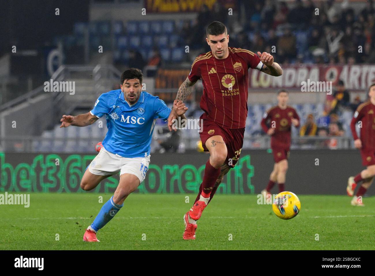 Roma’s Gianluca Mancini and Napoli's Giovanni Simeone during the Serie ...