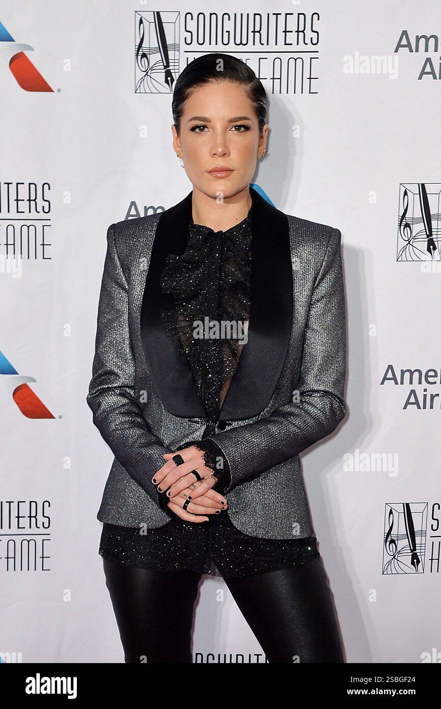 Halsey attending arrivals for Songwriters Hall of Fame Annual Induction ...