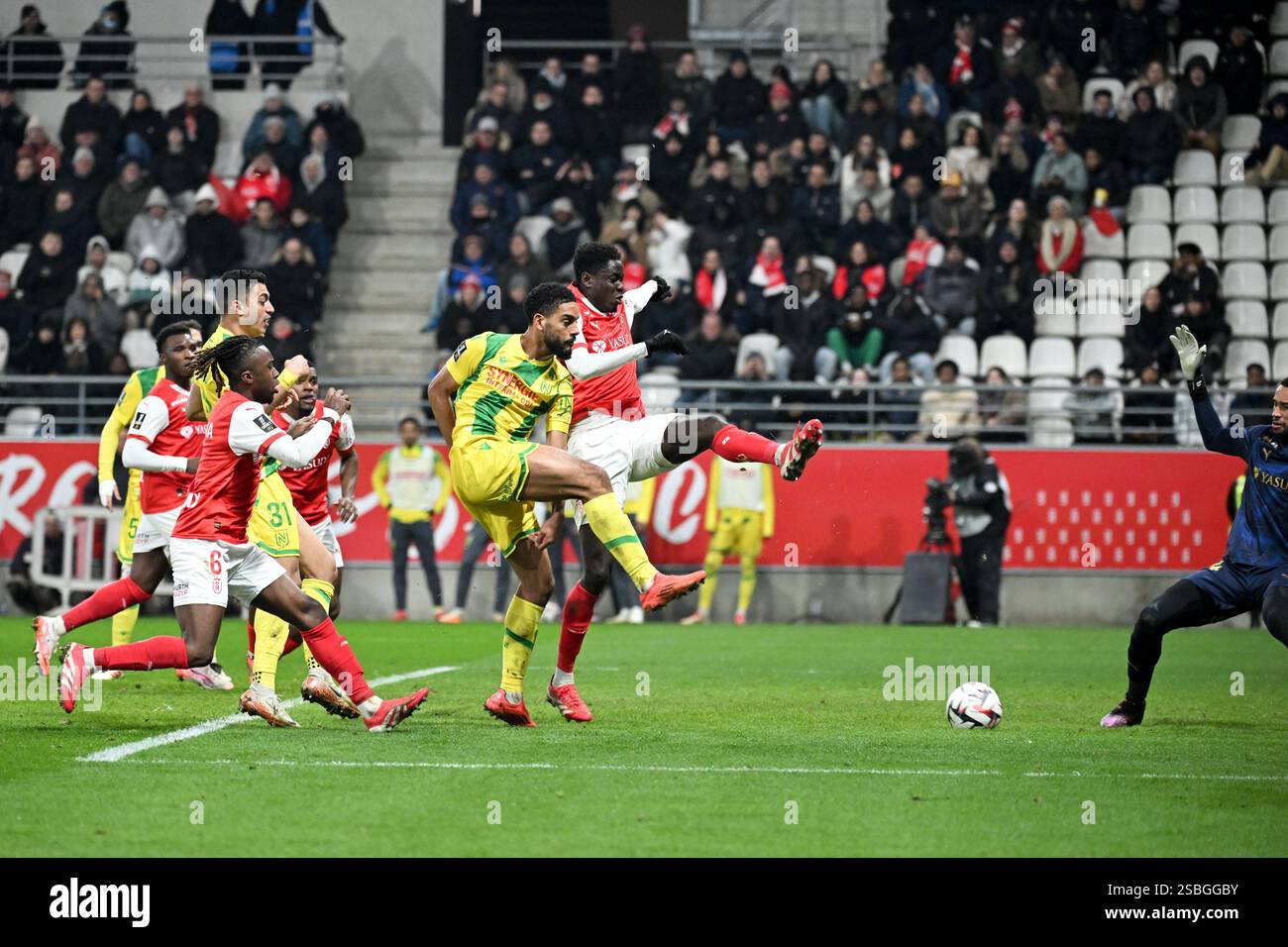 06 Valentin ATANGANA EDOA (sdr) - 31 Mostafa MOHAMED (fcn) - 21 Jean ...