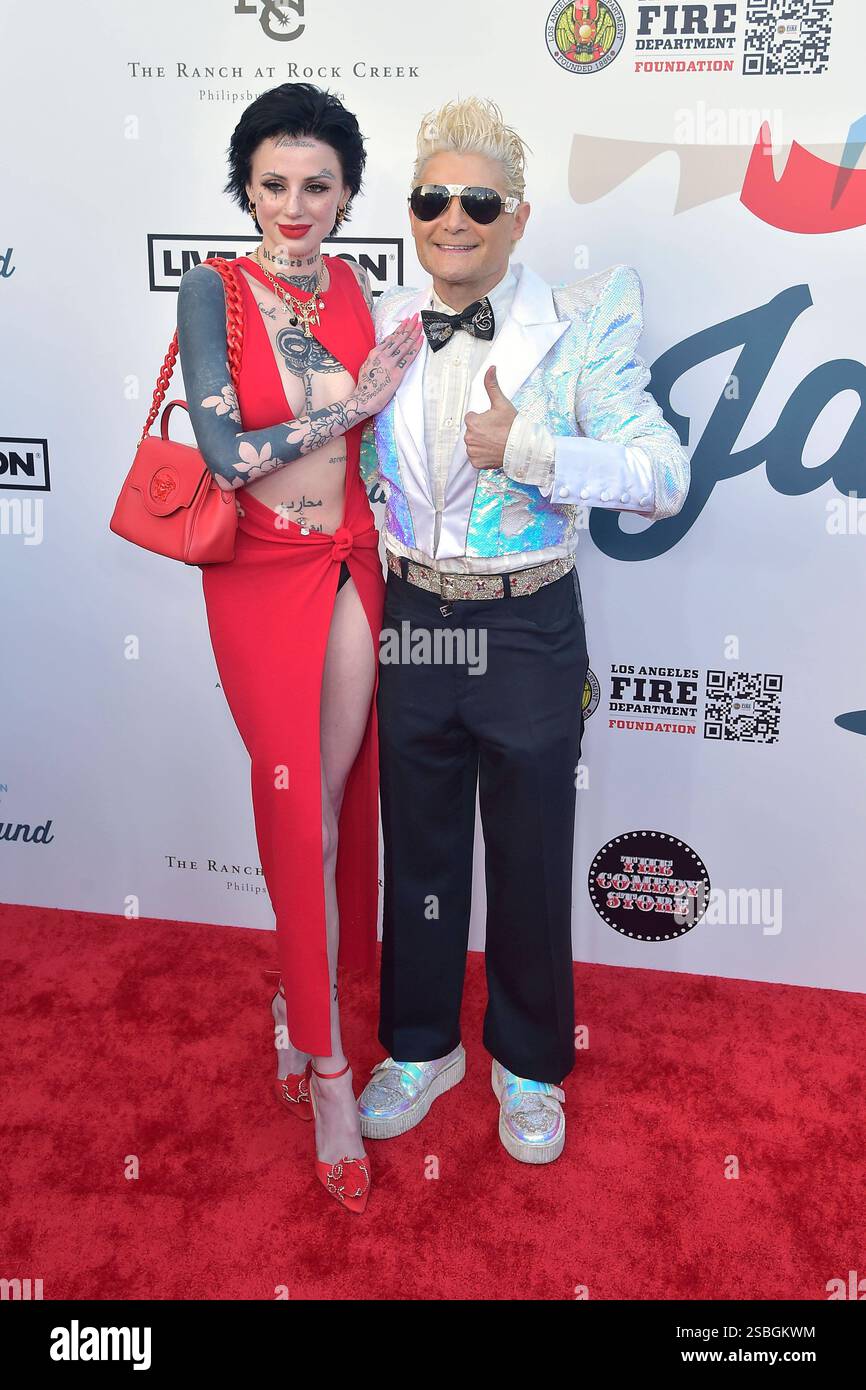 Adrien Skye und Corey Feldman bei Steven Tyler s Jam for Janie Grammy ...