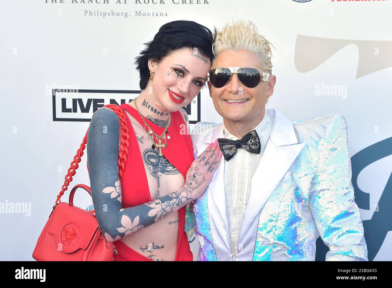 Adrien Skye und Corey Feldman bei Steven Tyler s Jam for Janie Grammy ...