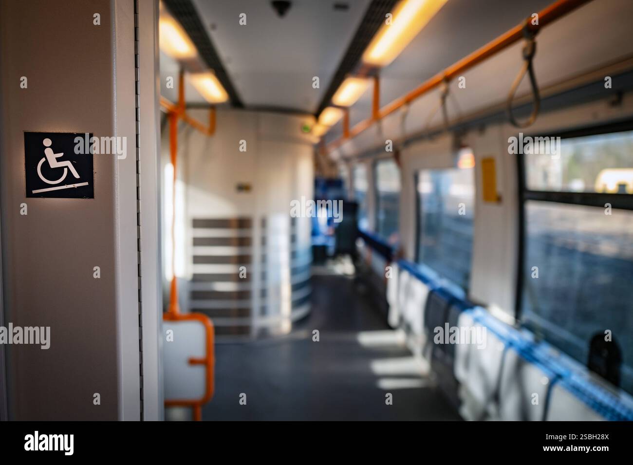 Deutsche Bahn DB, Bahn , RE Regio - 03.02.2025 DB Stock Photo - Alamy