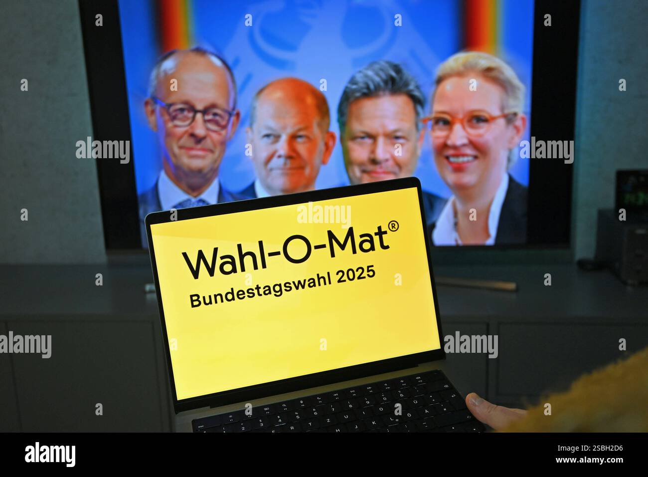 Themenfoto: Wahl-O-Mat zu Bundestagswahl 2025, Der Wahl-O-Mat zur Bundestagswahl wird am 6 ...