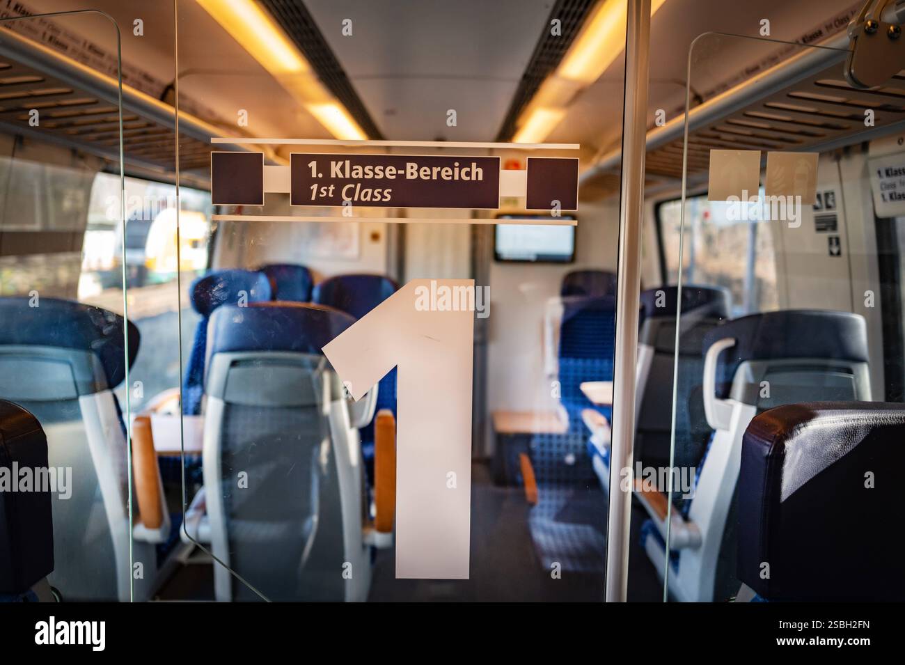 Deutsche Bahn DB, Bahn , RE Regio - 03.02.2025 DB *** Deutsche Bahn DB ...