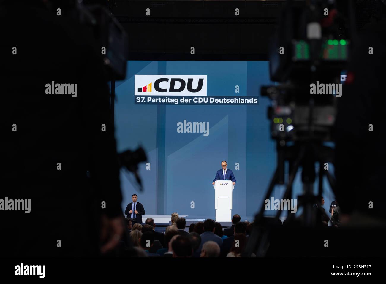 37. Parteitag der CDU Deutschlands Deutschland, CityCube Berlin den 03.02.2025: Kanzlerkandidat ...