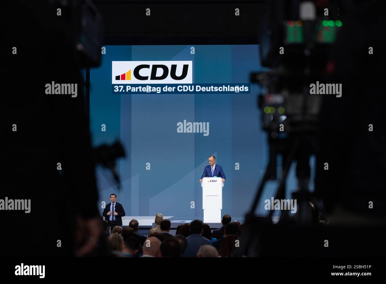 37. Parteitag der CDU Deutschlands Deutschland, CityCube Berlin den 03.02.2025: Kanzlerkandidat ...