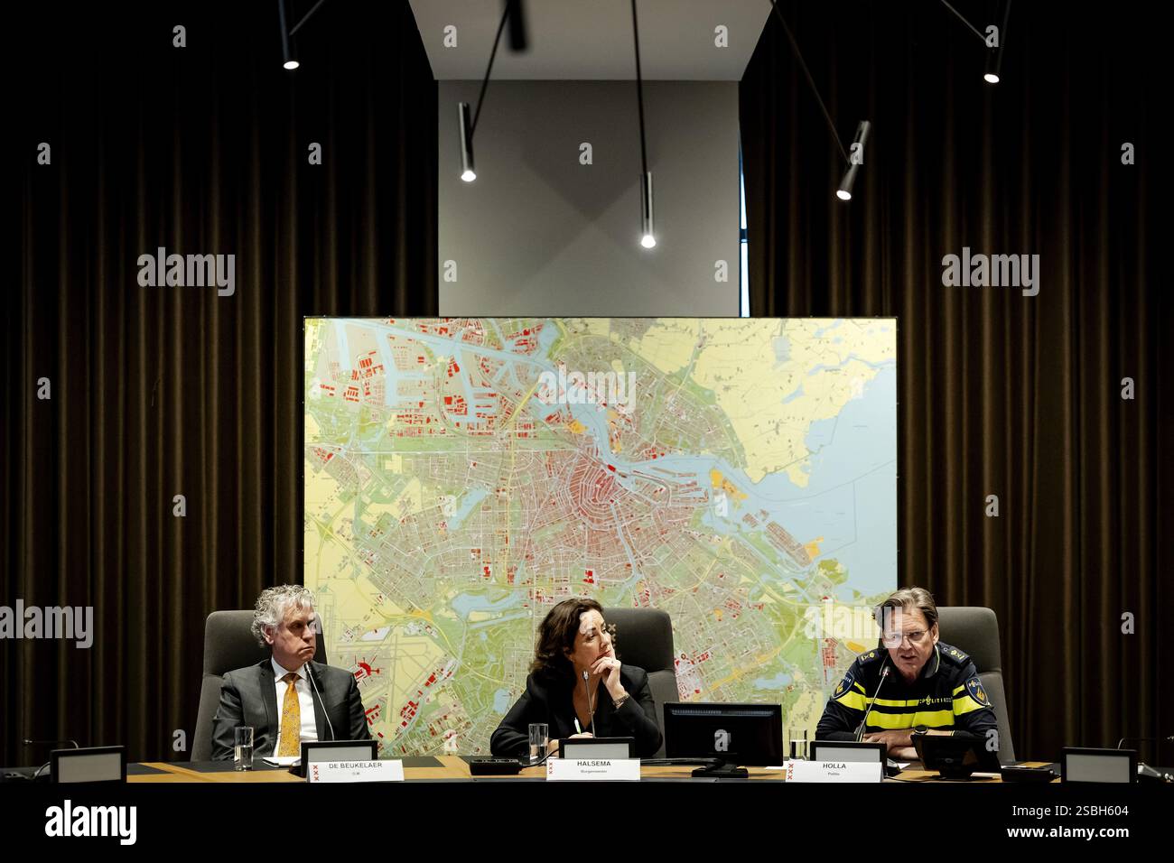 AMSTERDAM - Chief Public Prosecutor Rene de Beukelaar, Mayor Femke ...