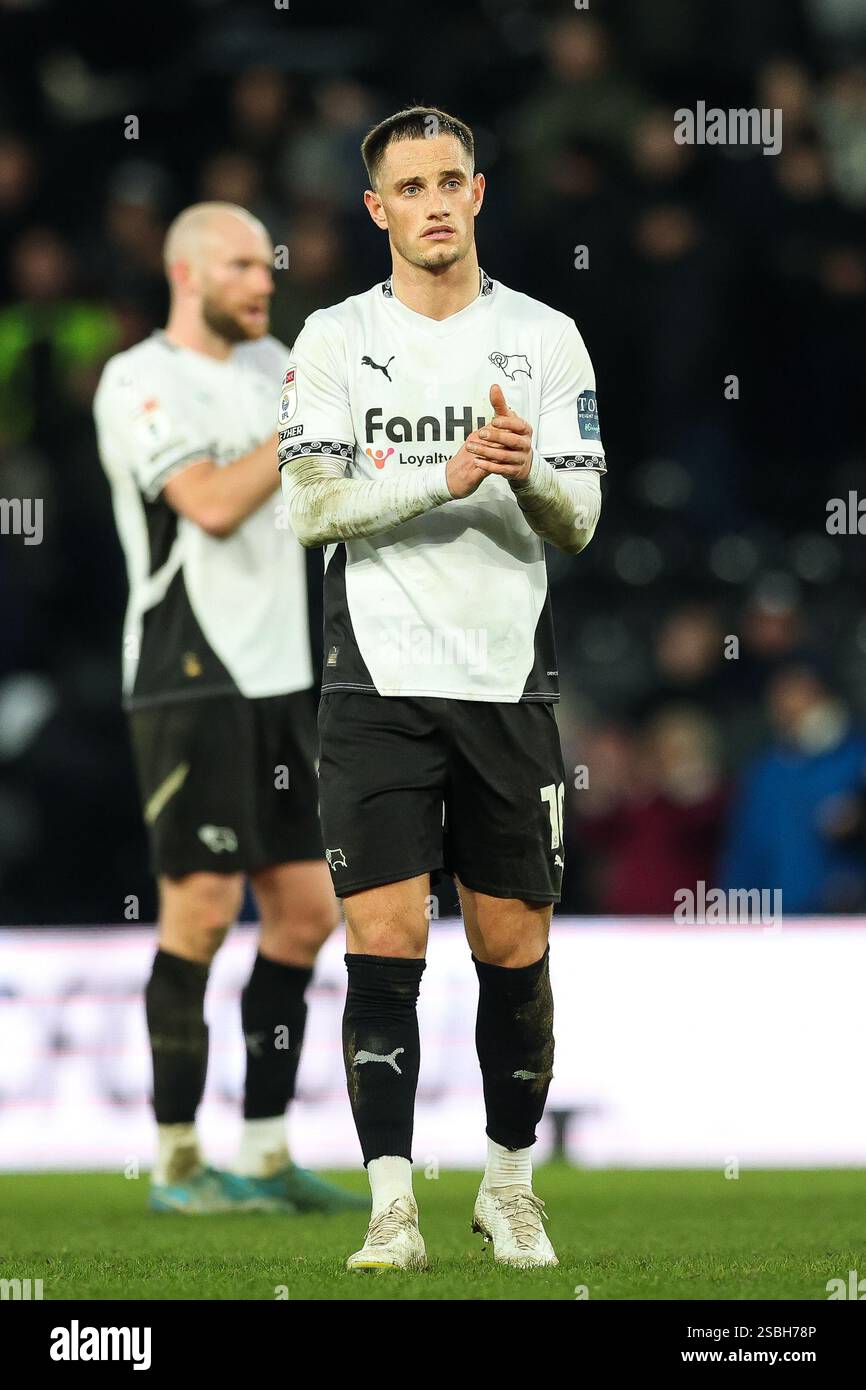 Derby County's Jerry Yates applauds the fans after the Sky Bet ...