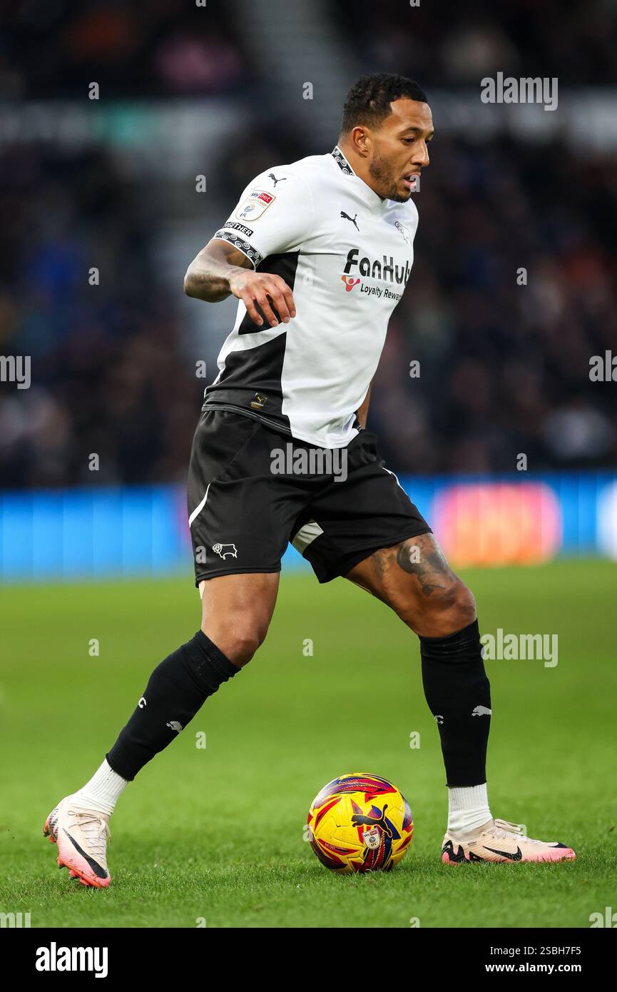 Derby County's Nathaniel Mendez-Laing during the Sky Bet Championship ...