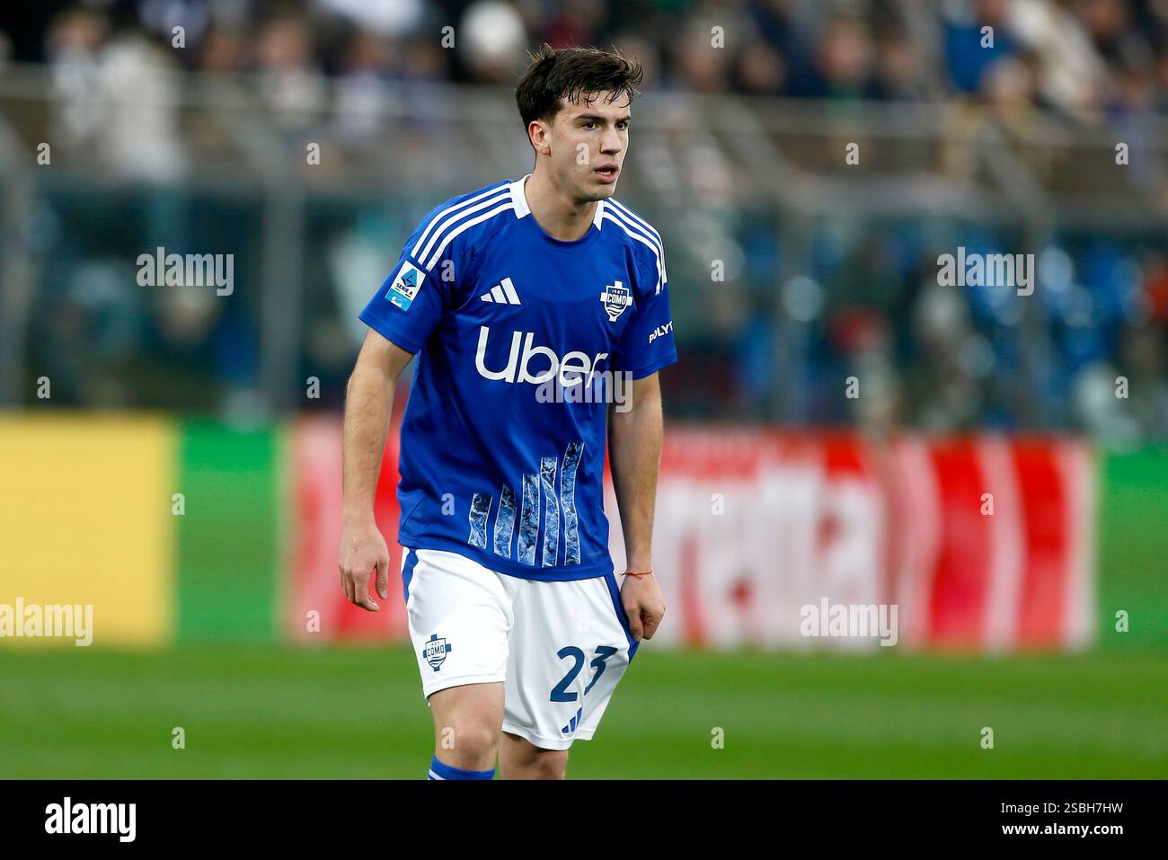 COMO, ITALY - JANUARY 25: Maximo Perrone of Calcio Como looks on ...