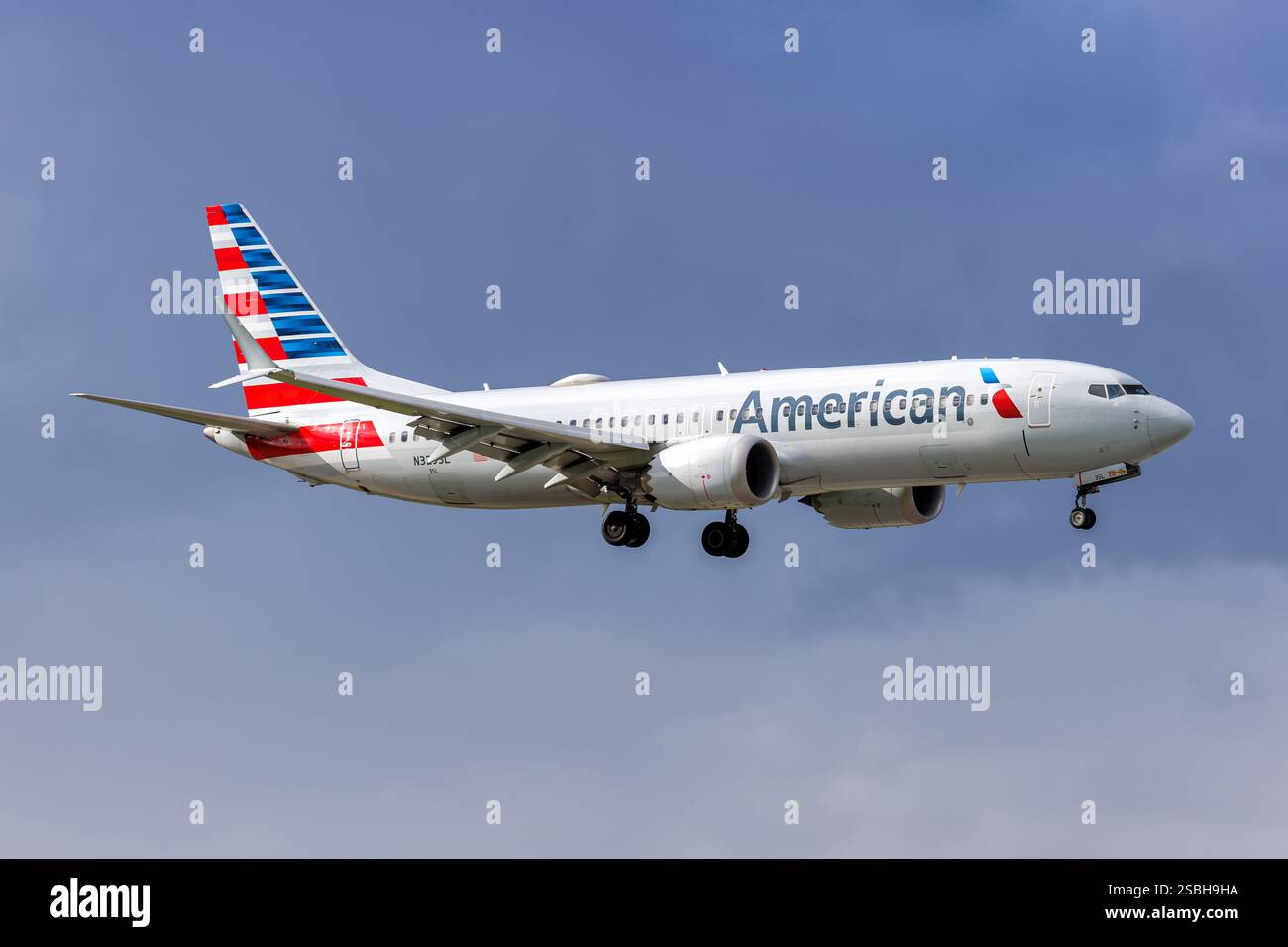 Miami, United States - October 20, 2024: American Airlines Boeing 737-8 ...