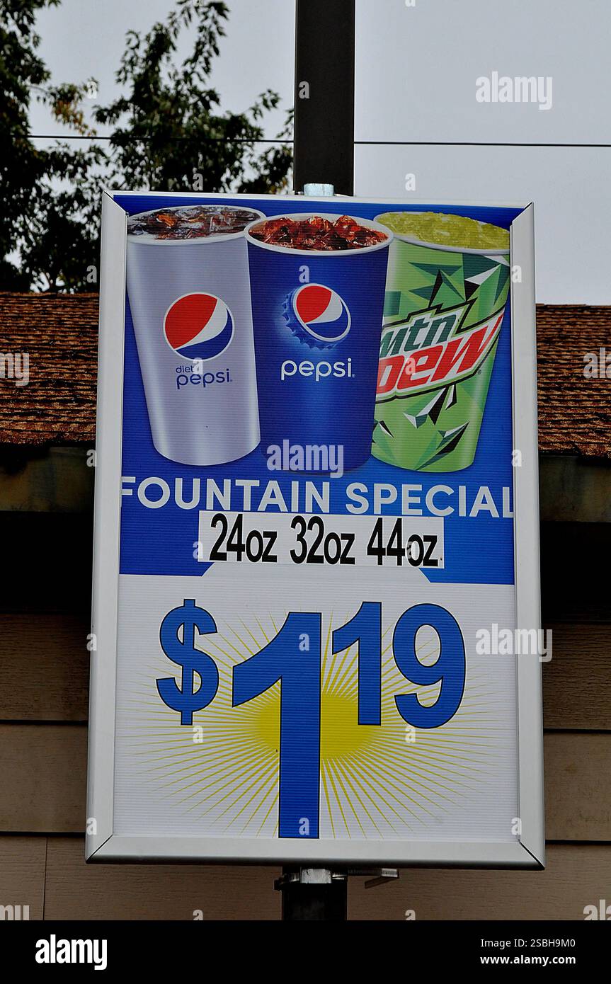 Lewiston/Idaho/USA / 03.October 2019 /Pepsi vending machine and poster ...