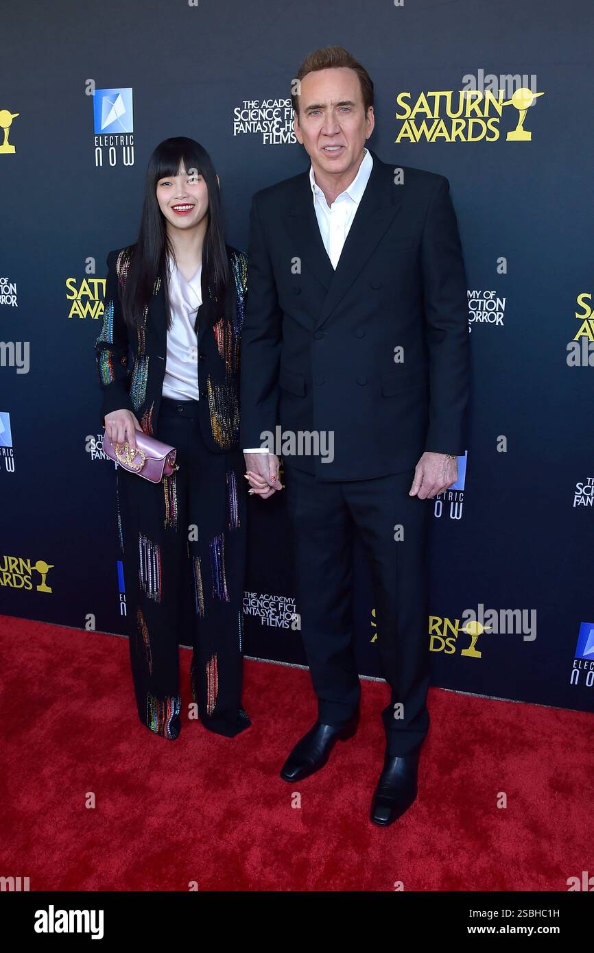 Nicolas Cage mit Ehefrau Riko Shibata bei der Verleihung der 52. Saturn Awards 2025 im Hilton ...