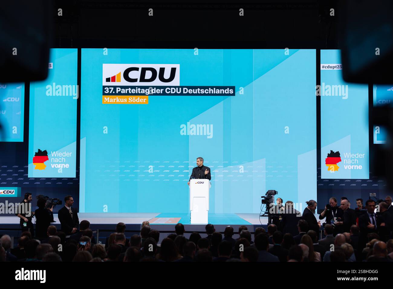 37. Parteitag der CDU Deutschlands Deutschland, CityCube Berlin den 03.02.2025: MdB ...