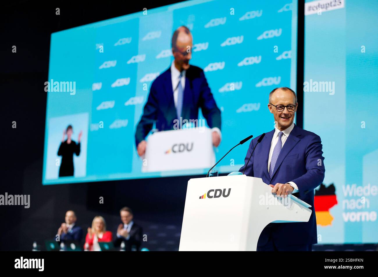 Friedrich Merz beim 37. Parteitag der CDU Deutschlands im CityCube Berlin. Berlin, 03.02.2025 ...