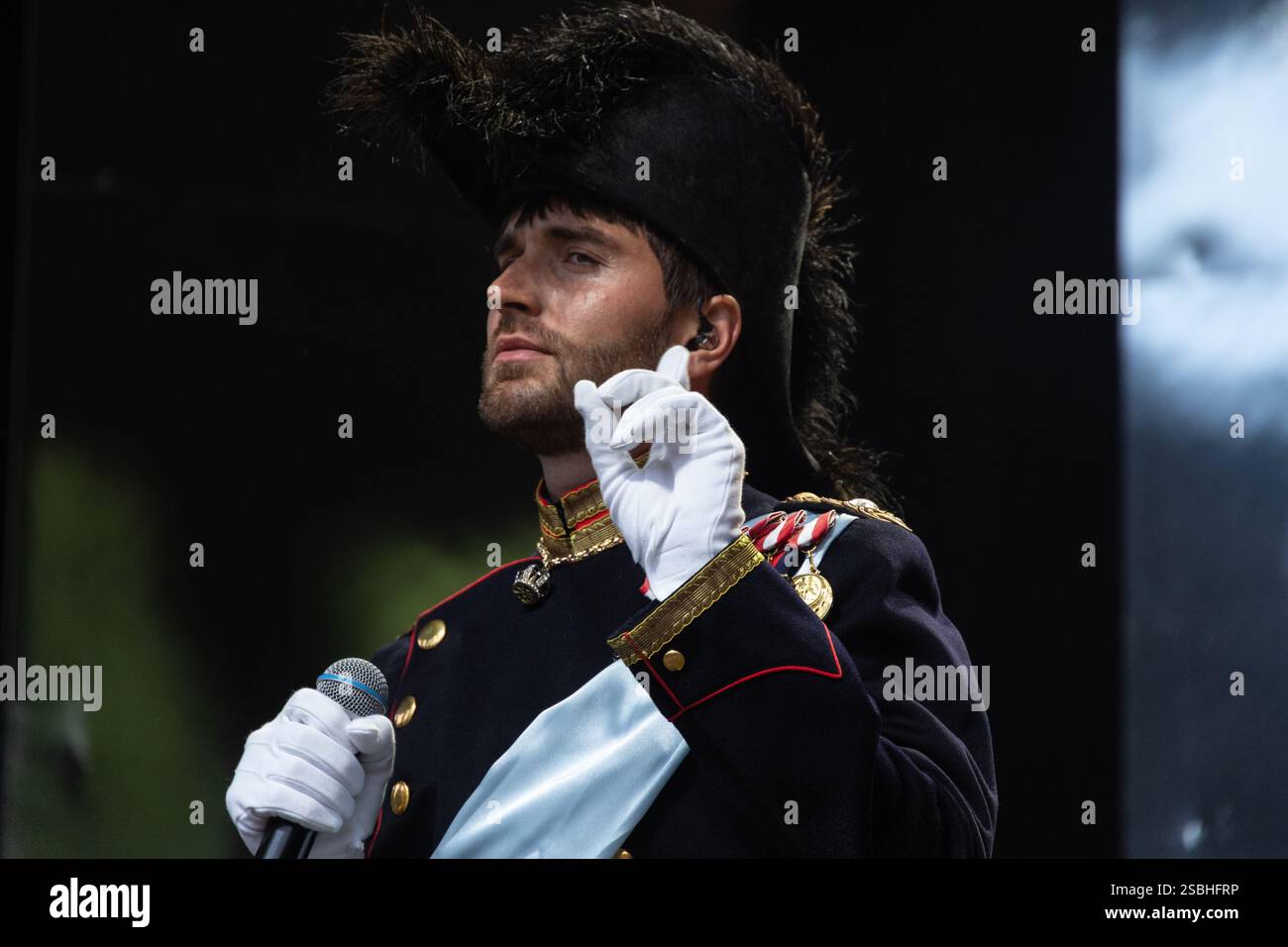 Malte Ebert performs on the stage in Tivoli. DBU, TV2 and Tivoli send the Danish men's national ...