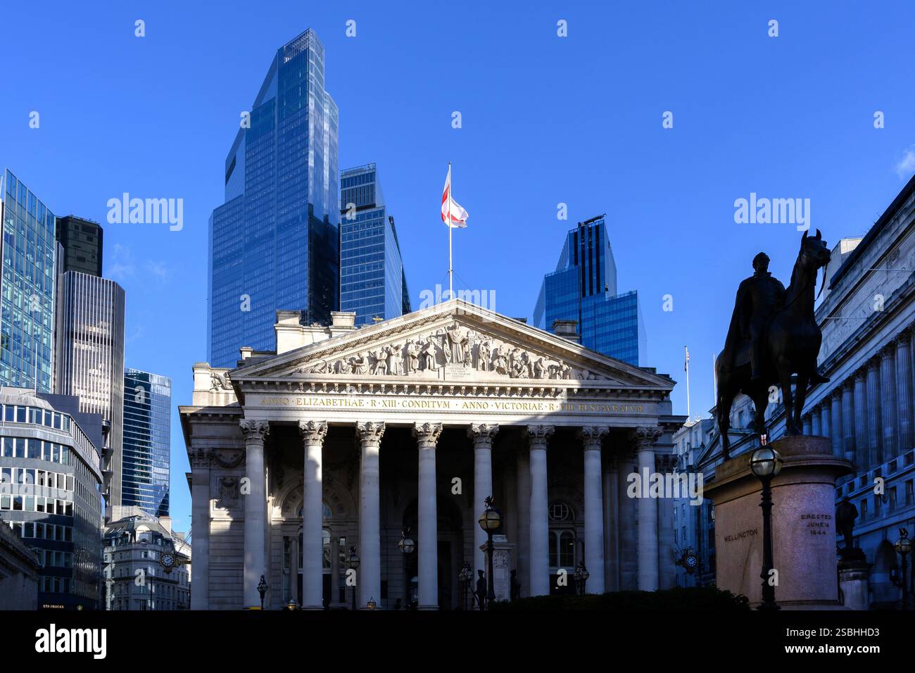 London, UK. January 30th 2025 The Royal Exchange building flanked by ...