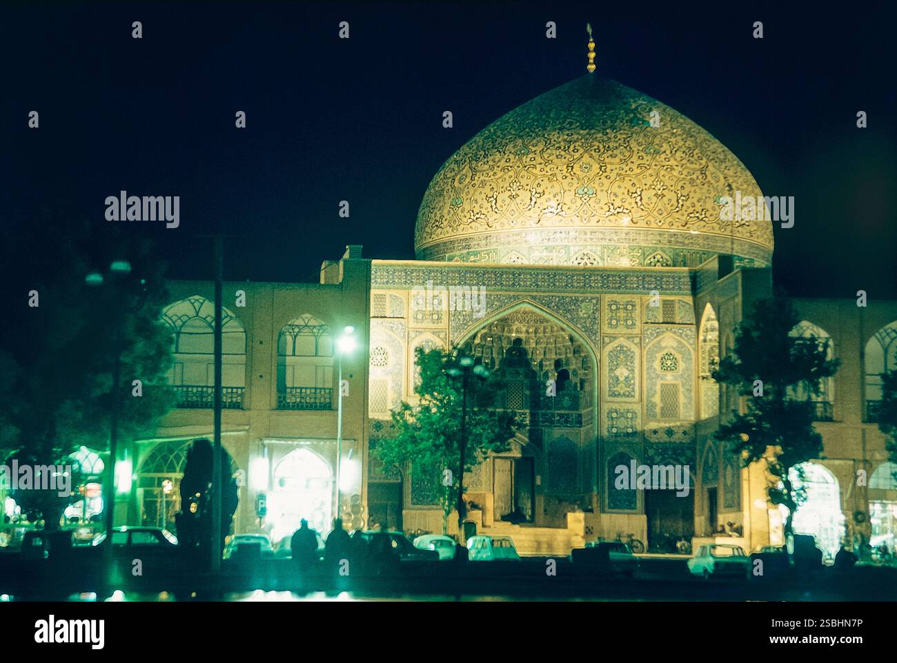 City night scene in Isfahan of the Sheikh Lotfollah Mosque on the ...