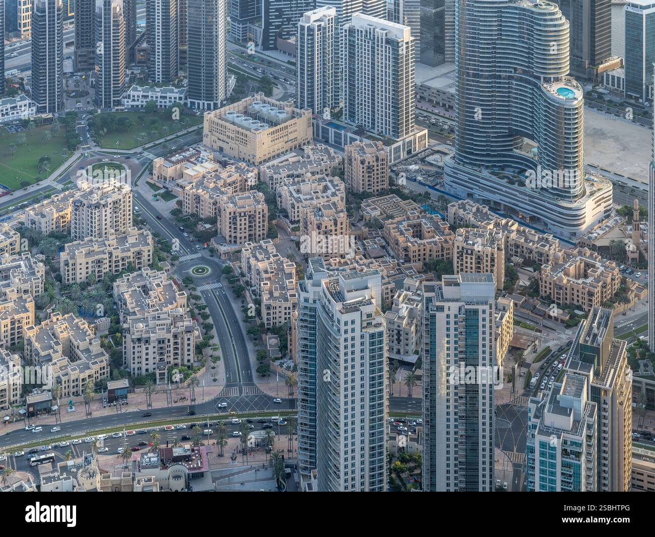 Cityscape over Dubai shot from world's tallest building - the Burj ...
