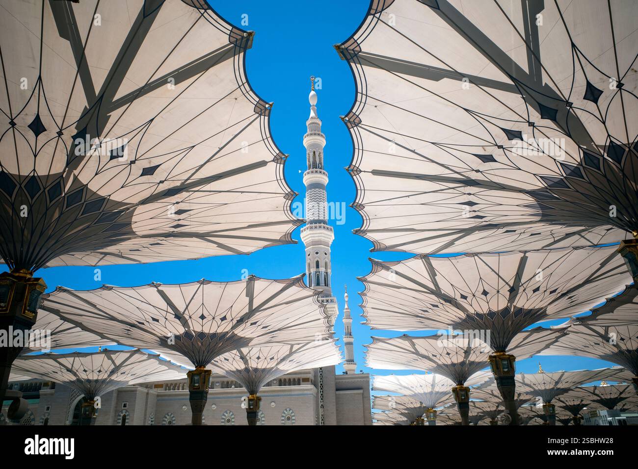 The giant automatic Umbrellas in Prophet Mosque in Madinah, also known ...