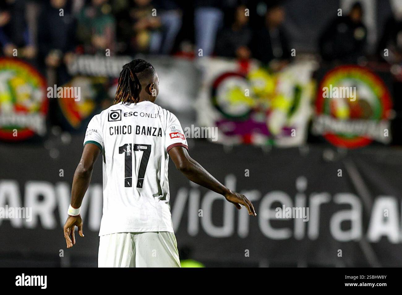 Chico Banza of Estrela da Amadora celebrates after scoring a goal ...