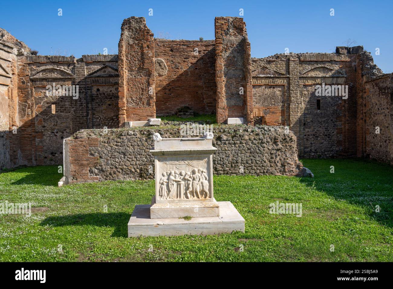 The marble altar of Temple of the Genius of Augustus, Building VII.9.2 ...