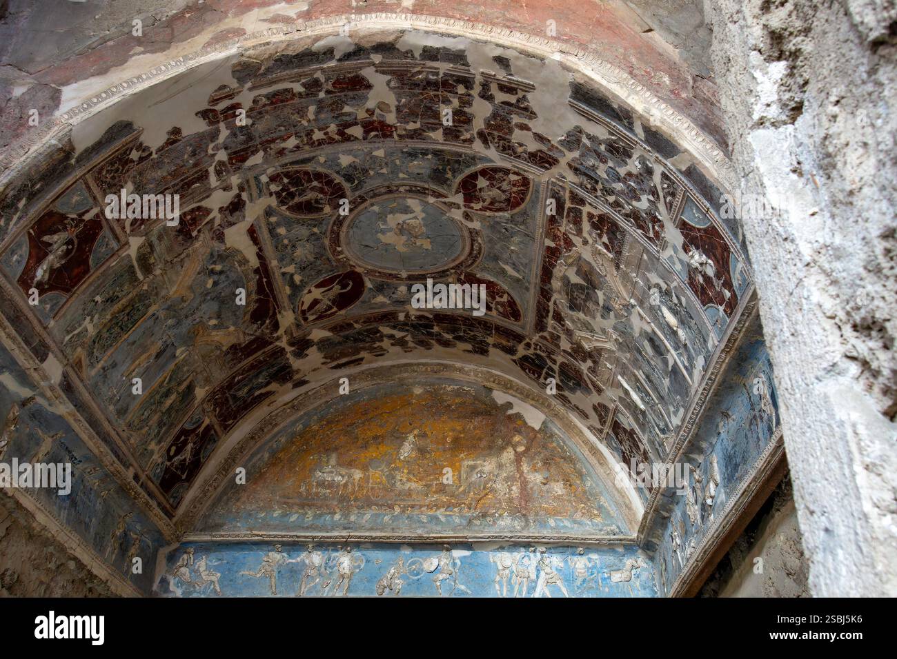 Colorful frescoes in the House of the Lararium of Achilles, Building I ...