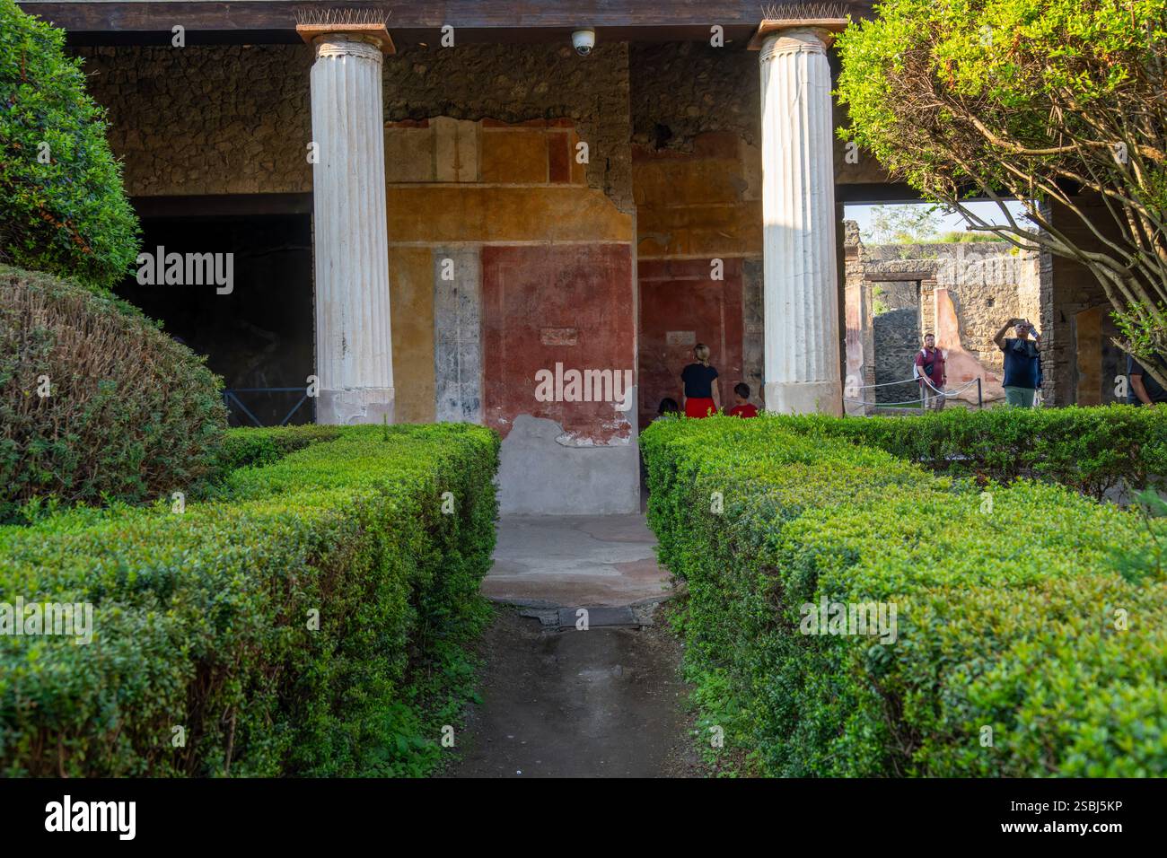 Atrium of the House of Venus in the Shell, II.3.3, in the ancient Roman ...