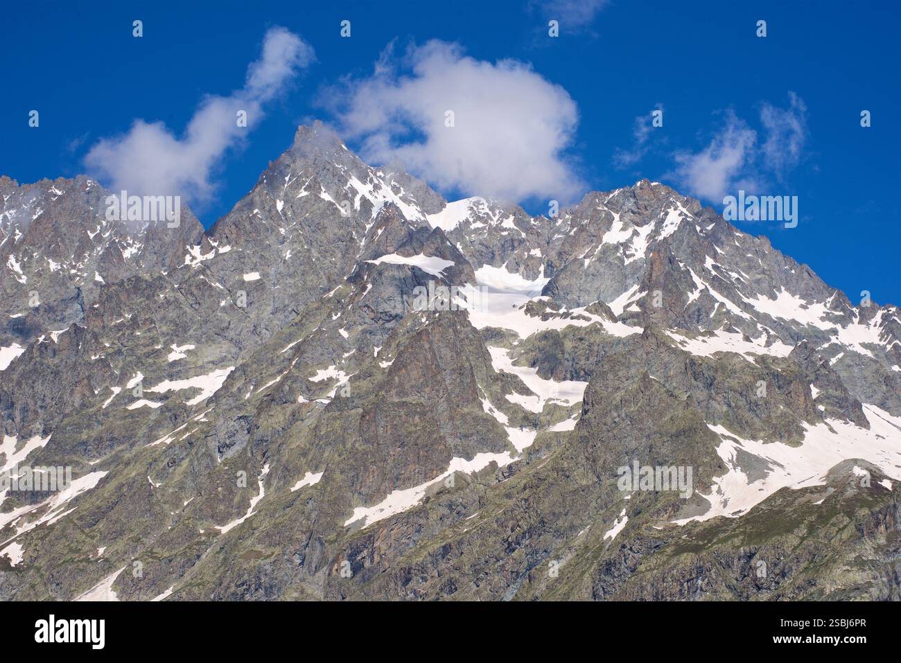 Pic Sans Nom'and neigbouring peaks in theÉcrins Massif. Pic Sans ...
