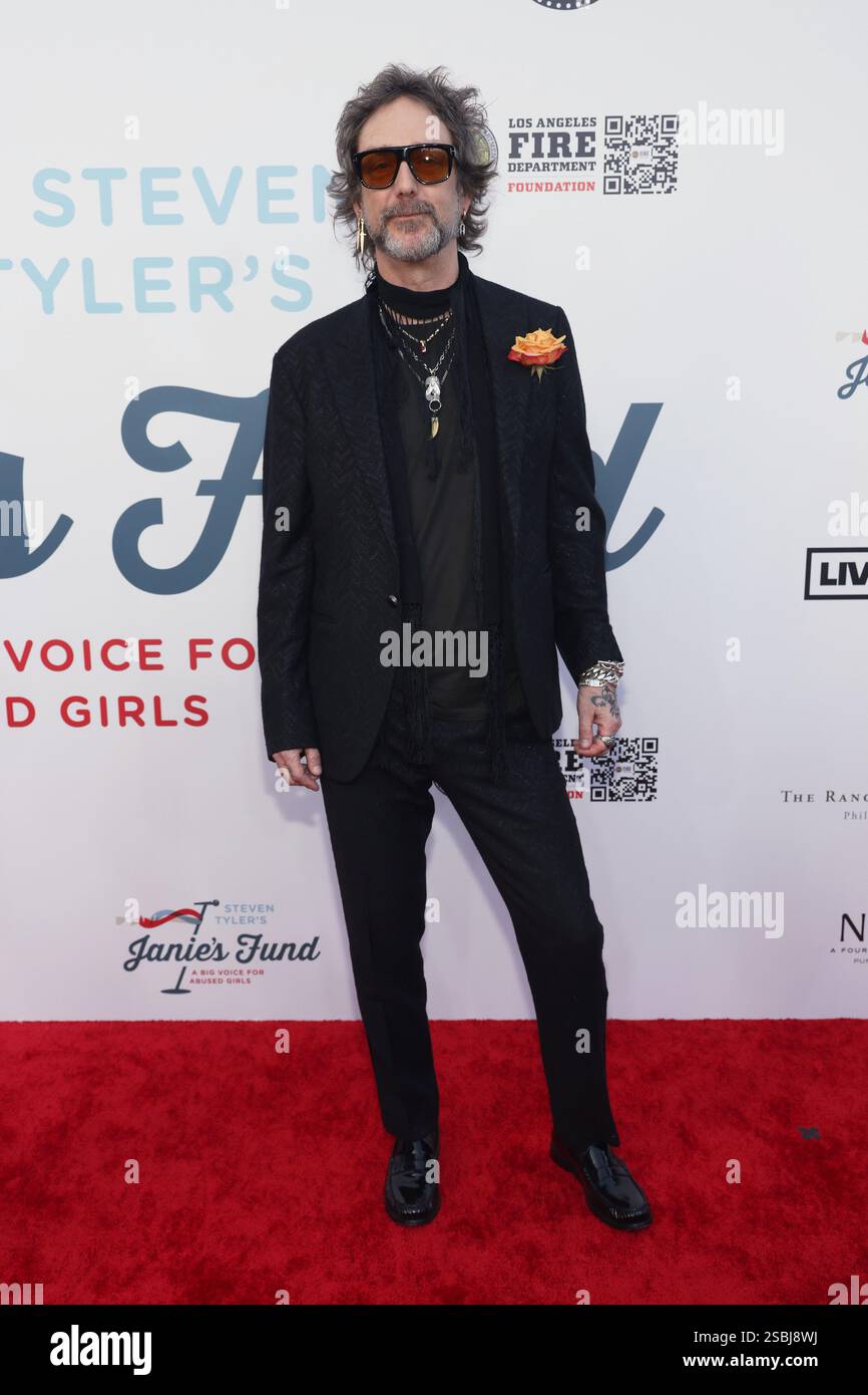 Chris Robinson attends the 6th Annual Jam For Janie GRAMMY Awards ...