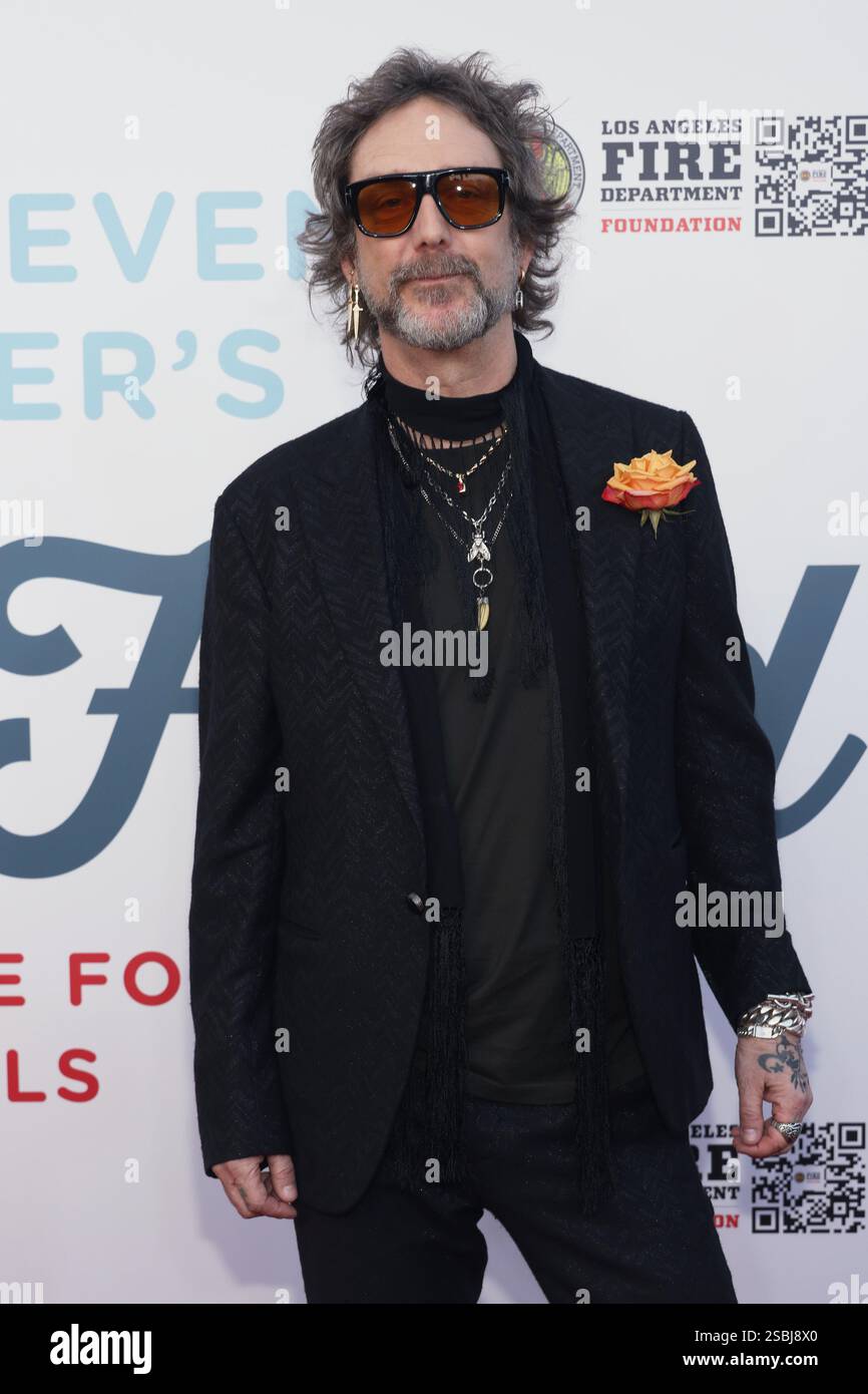 Chris Robinson attends the 6th Annual Jam For Janie GRAMMY Awards ...