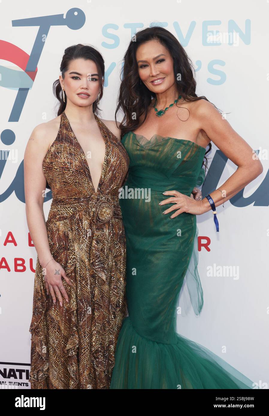 Los Angeles, USA. 03rd Feb, 2025. Paris Berelc and Tia Carrere attend ...