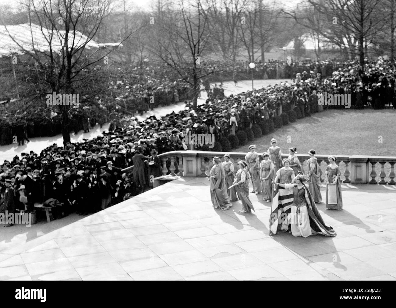 1913 suffrage parade in hi-res stock photography and images - Alamy