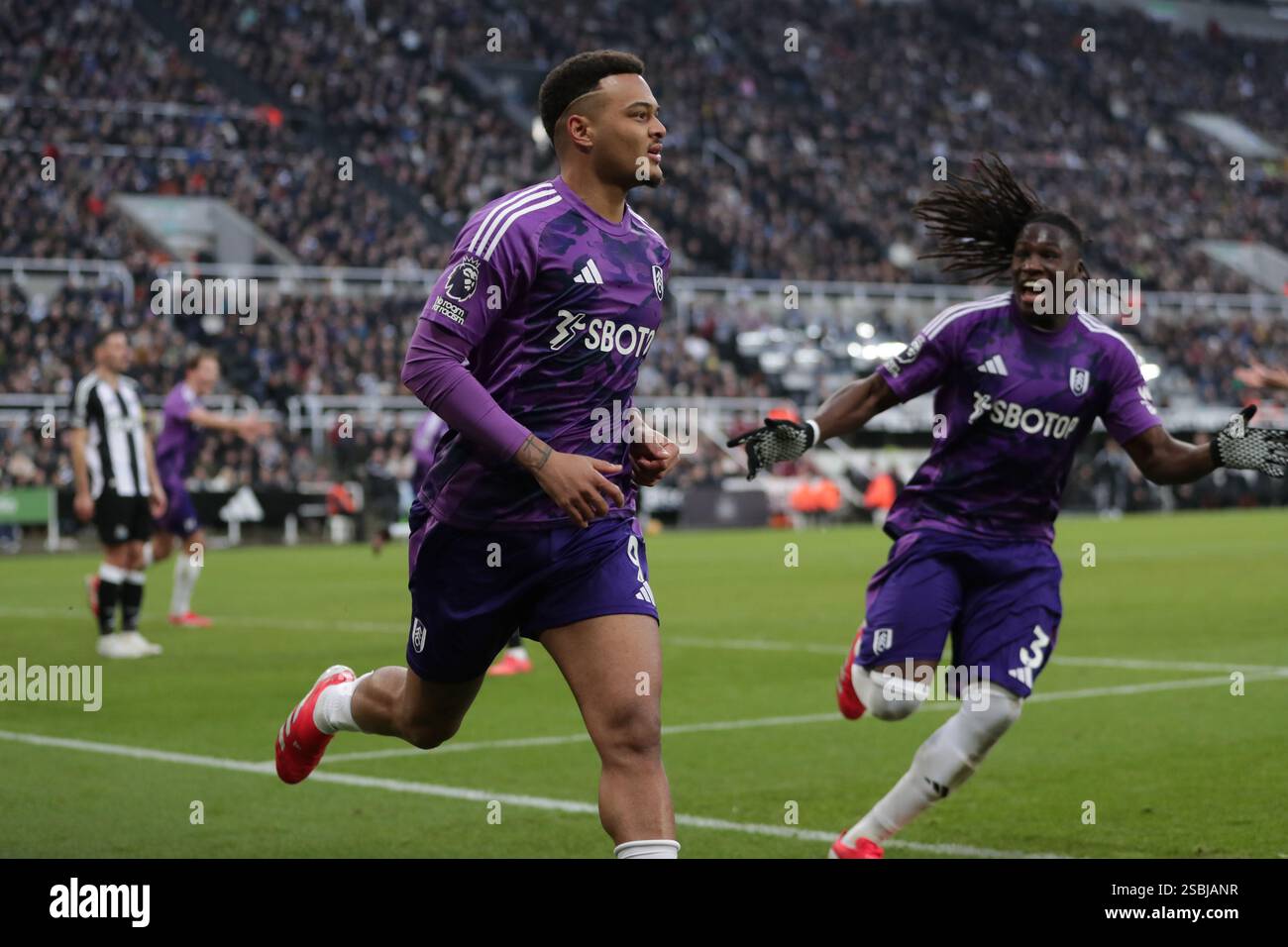 Rodrigo Muniz of Fulham Celebrates scoring 1-2- Newcastle United v ...