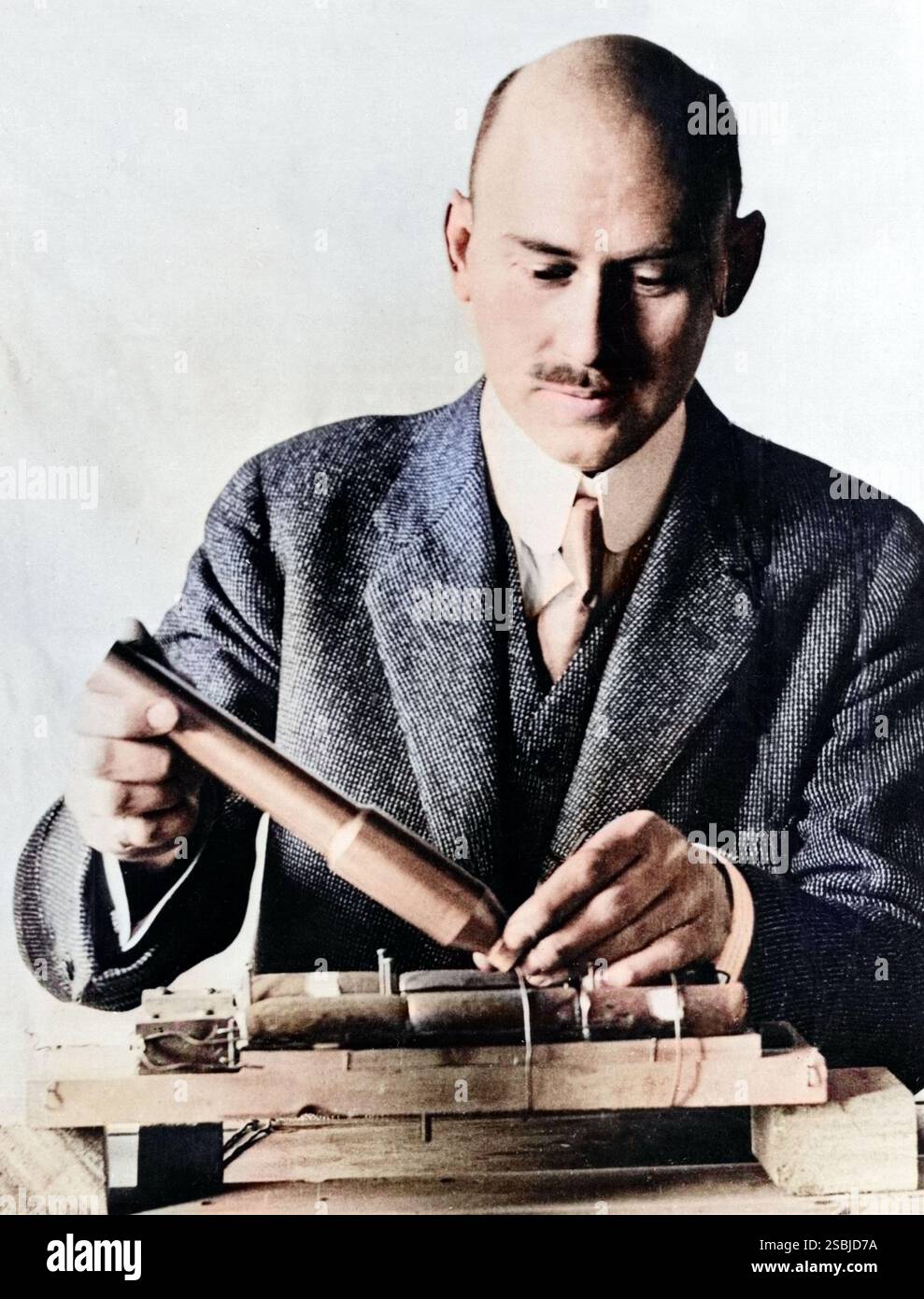 Robert Hutchings Goddard (October 5, 1882 - August 10, 1945) is ...