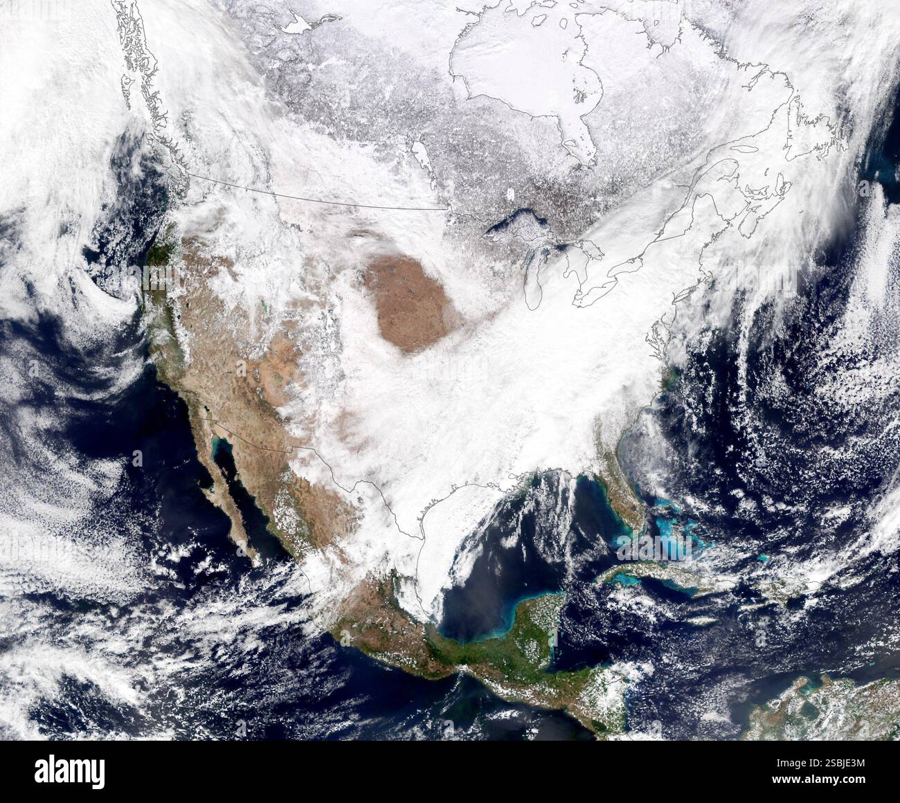 A winter storm spanning nearly 2,000 miles across the United States is ...