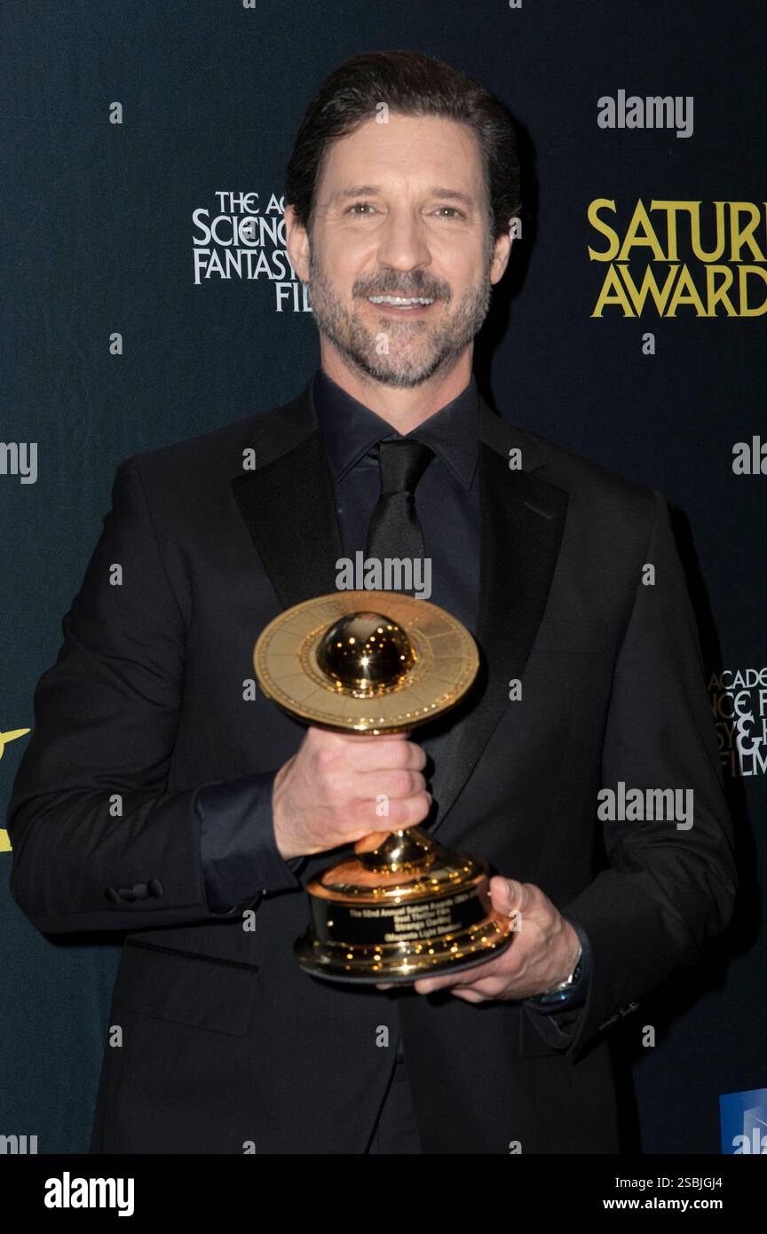 J.T. Mollner beim Preisträger-Photocall der Verleihung der 52. Saturn ...