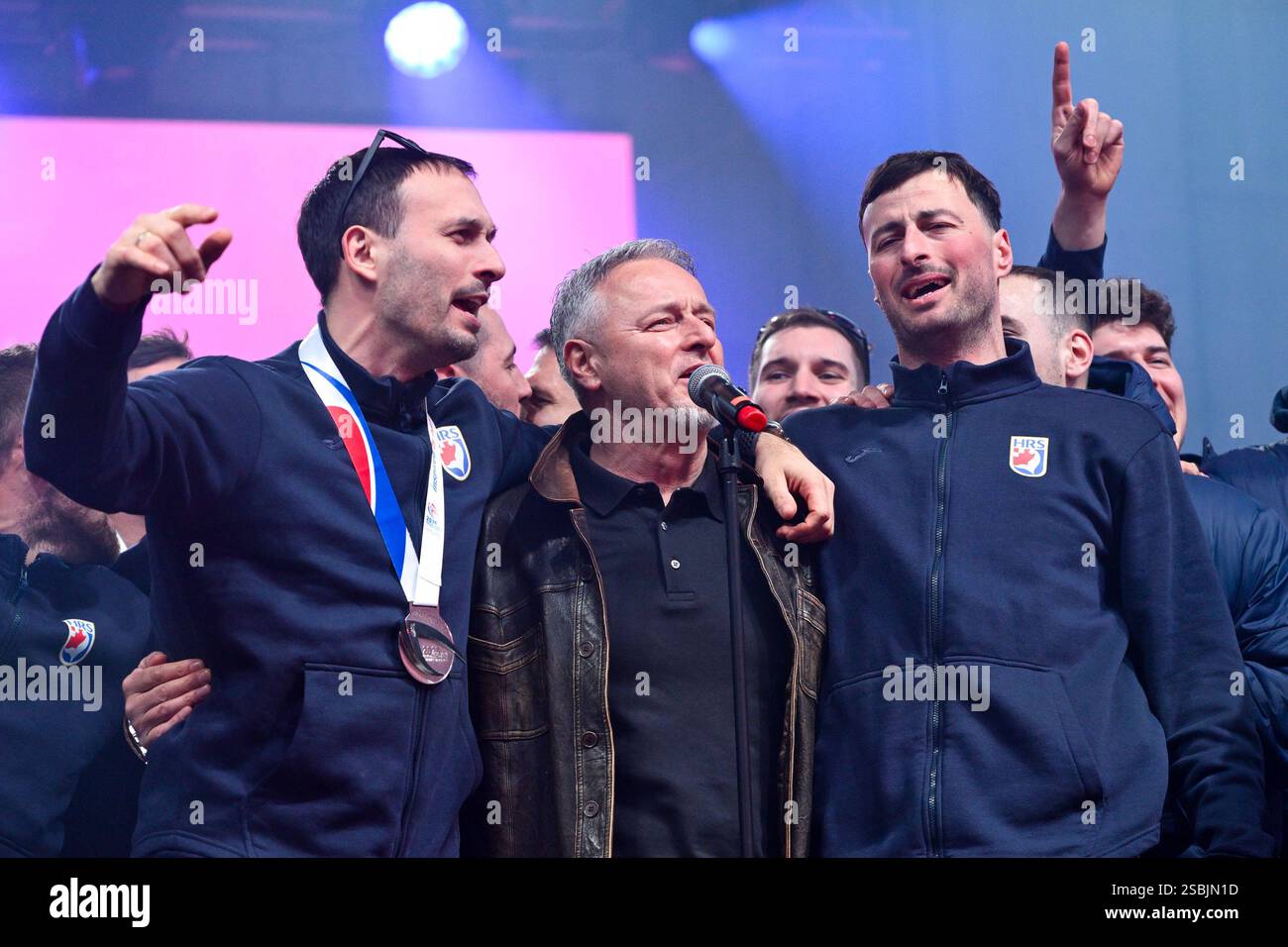 Zagreb, Hrvatska. 03rd Feb, 2025. Croatian players Igor Karacic (L) and Domagoj Duvnjak (R ...