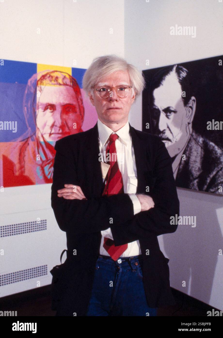 Andy Warhol (1928-1987) with his art at the Jewish Museum in New York ...