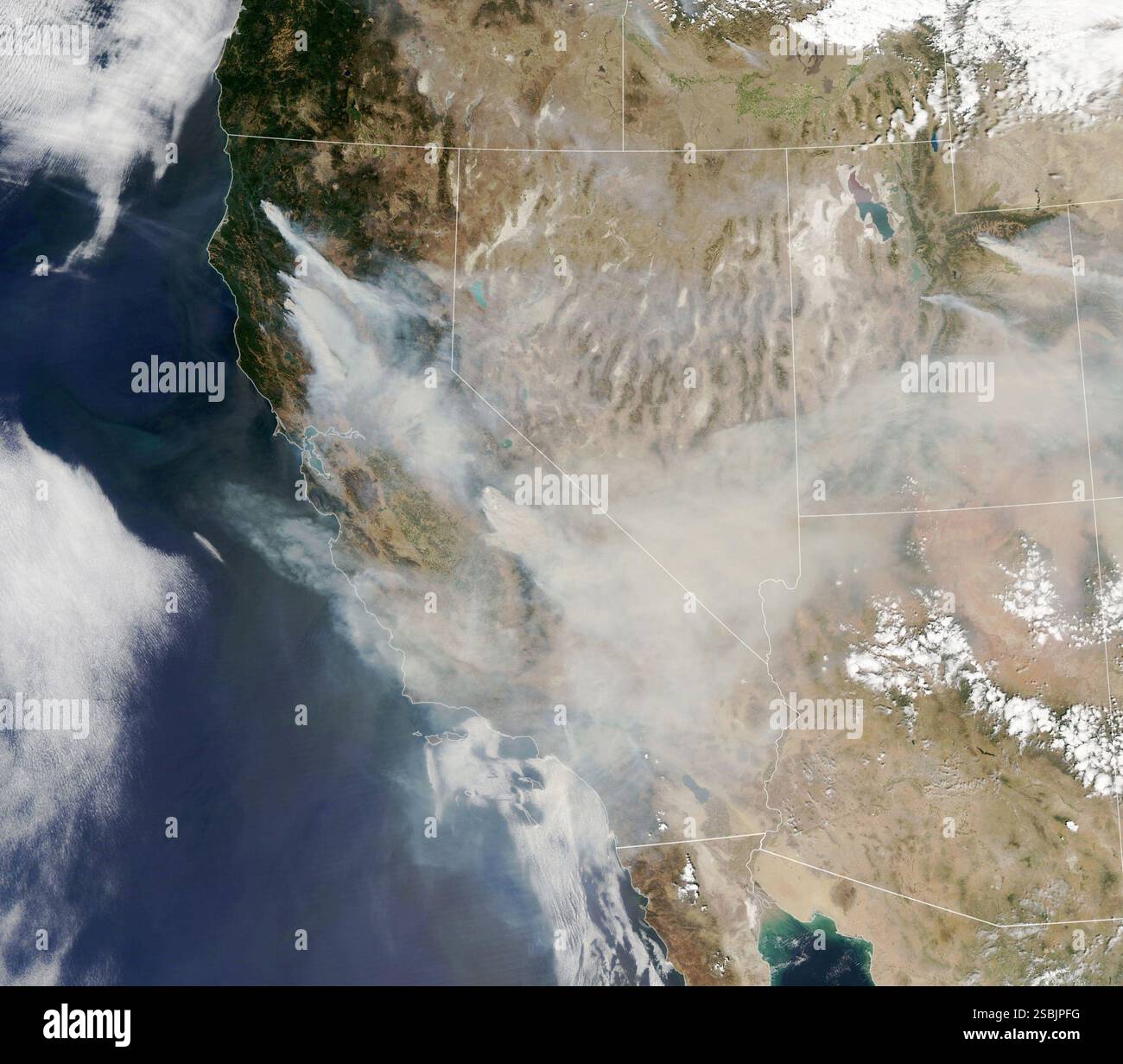 Satellite image of west coast wildfires. Serious fires burned in ...