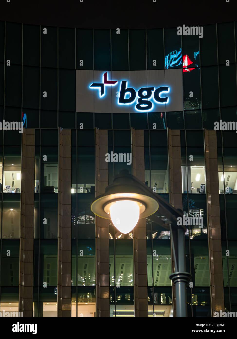 Ticker symbol bgcp hi-res stock photography and images - Alamy