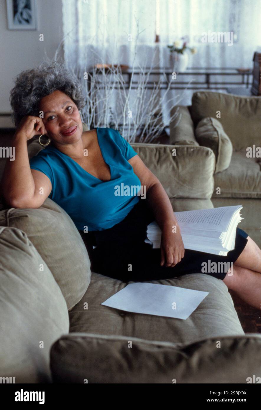 American writer Toni Morrison (1931-2019) in her upstate New York home ...