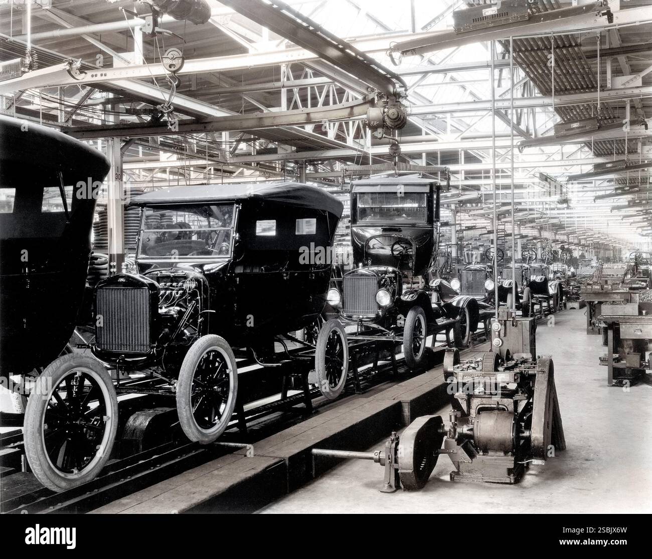 Transportation, cars, ford model t hi-res stock photography and images ...