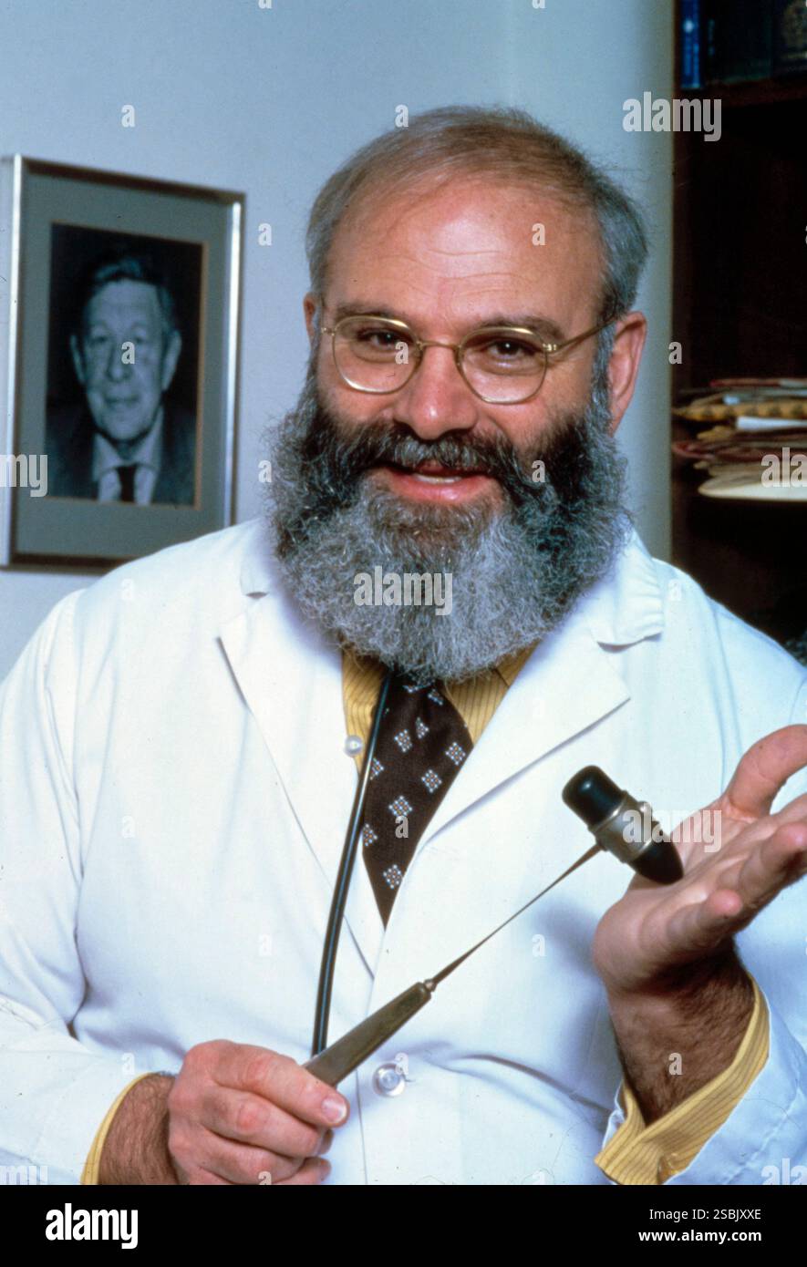 Oliver Sacks (1933-2015), British neurologist, naturalist, historian of ...