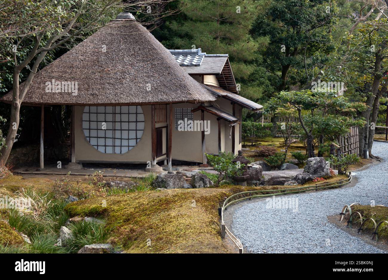 Kodaiji (高台寺) Zen Buddhist temple in Kyoto's Higashiyama district was ...